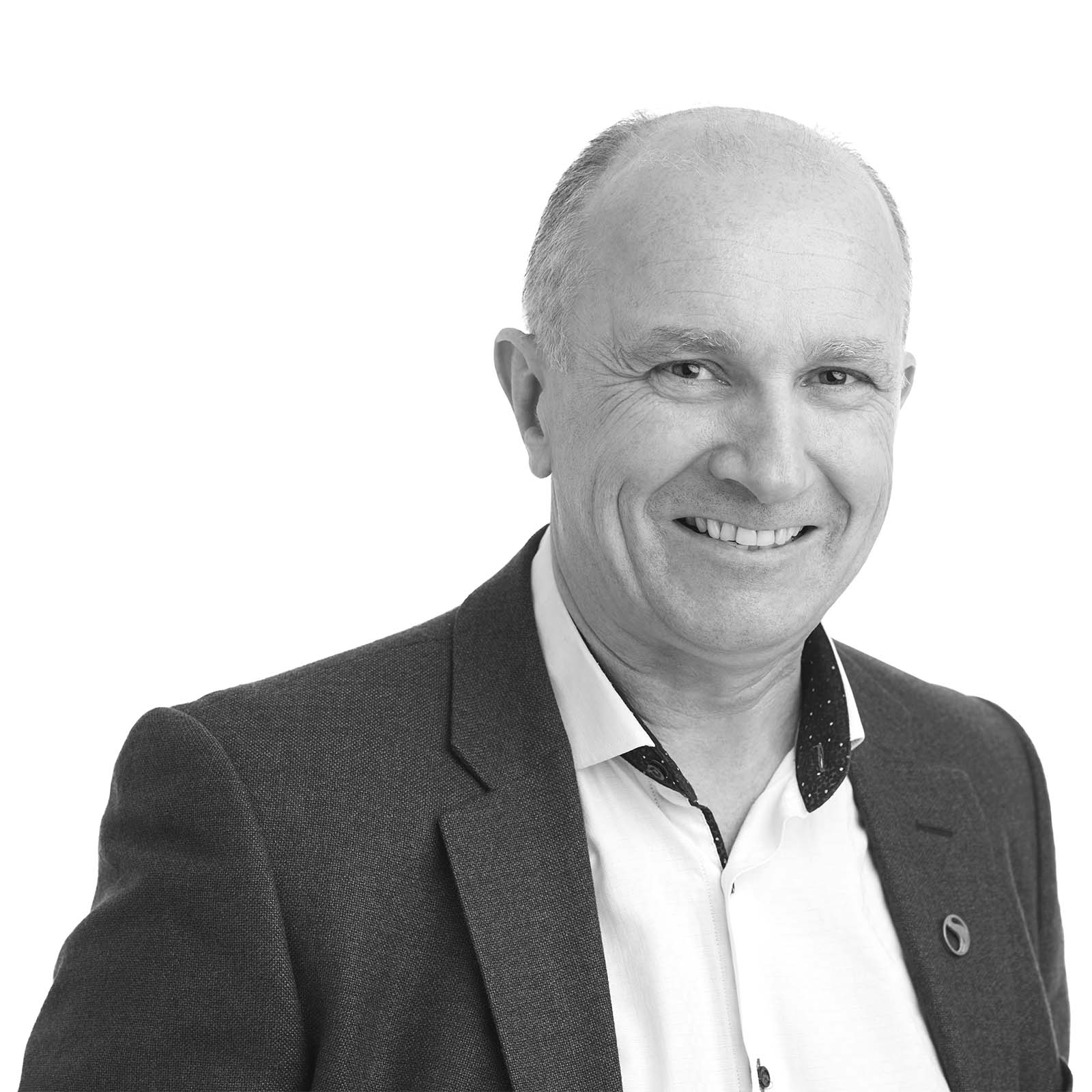 Paul Deering's Instagram, Twitter & Facebook on IDCrawl